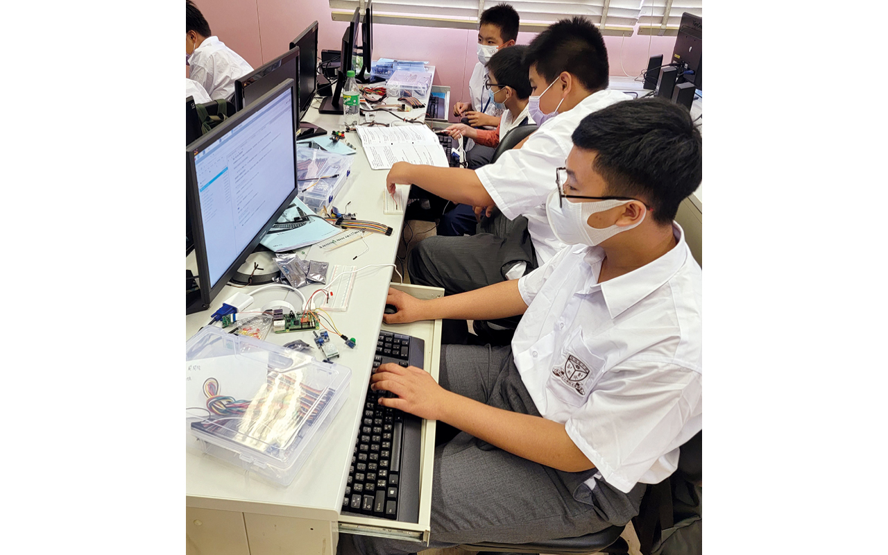 香港中文大學校友會聯會張煊昌中學 CUHK FAA Thomas Cheung Secondary School (tcss) - 好學校